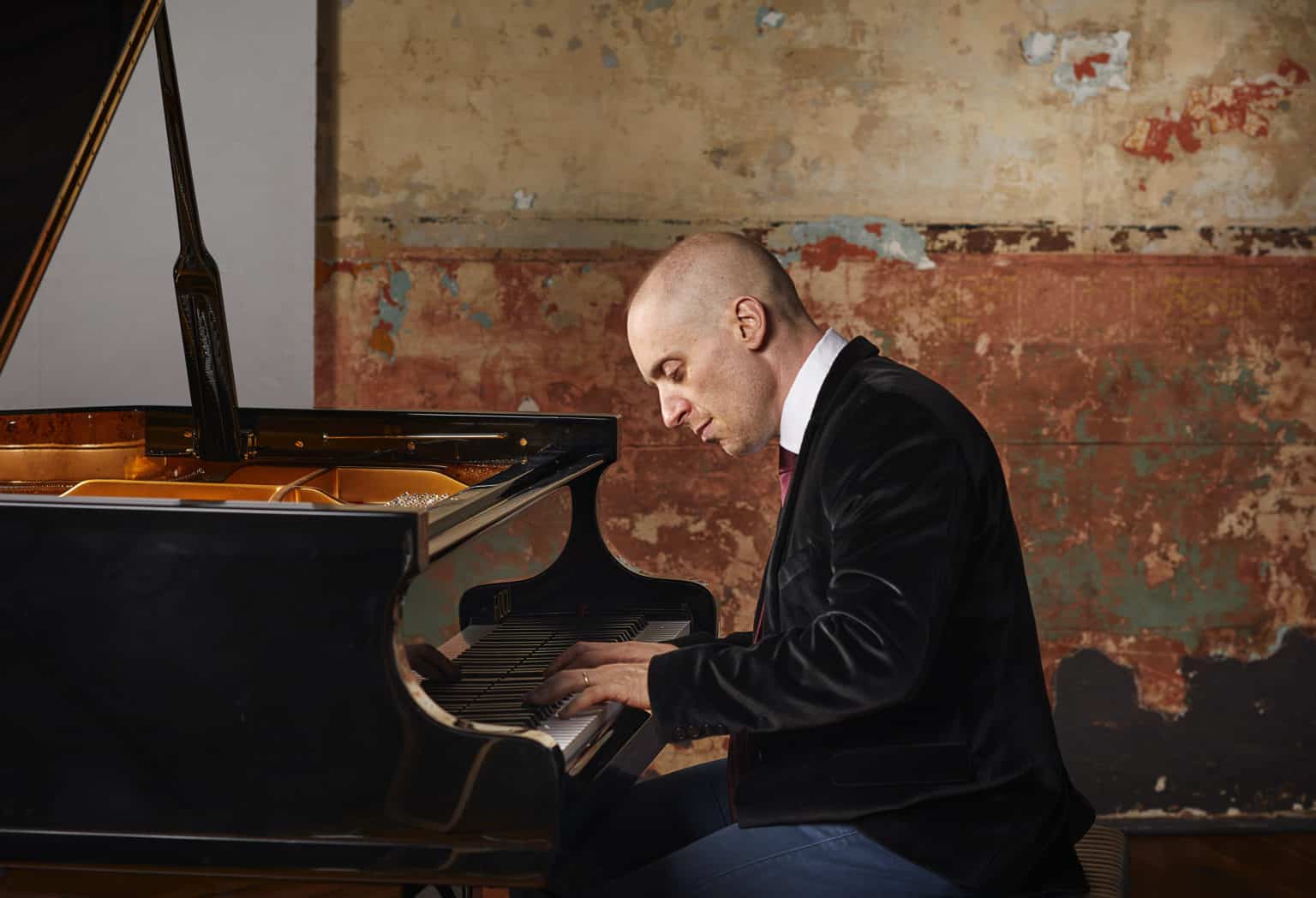Simon Tedeschi AM | Concert Pianist | Writer | Official Website
